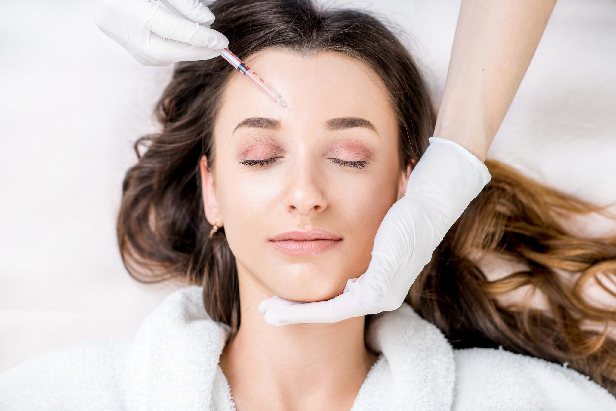 Botox - Was es ist, wie es wirkt und wo es eingesetzt wird