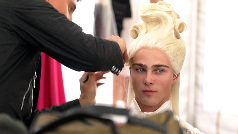 Die Verwandlung beginnt! #GNTM-Models tauchen in die Welt des Drag ein